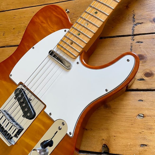 Fender Custom Shop Custom Deluxe Telecaster Quilt Top, Light Flame Neck ...